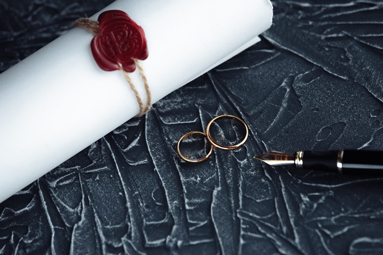 ΔΙΚΗΓΟΡΟΣ ΔΙΑΜΕΣΟΛΑΒΗΤΗΣ ΗΡΑΚΛΕΙΟ ΚΡΗΤΗ | ΠΑΝΑΓΙΩΤΑΚΗ ΕΜΜΑΝΟΥΕΛΑ ...